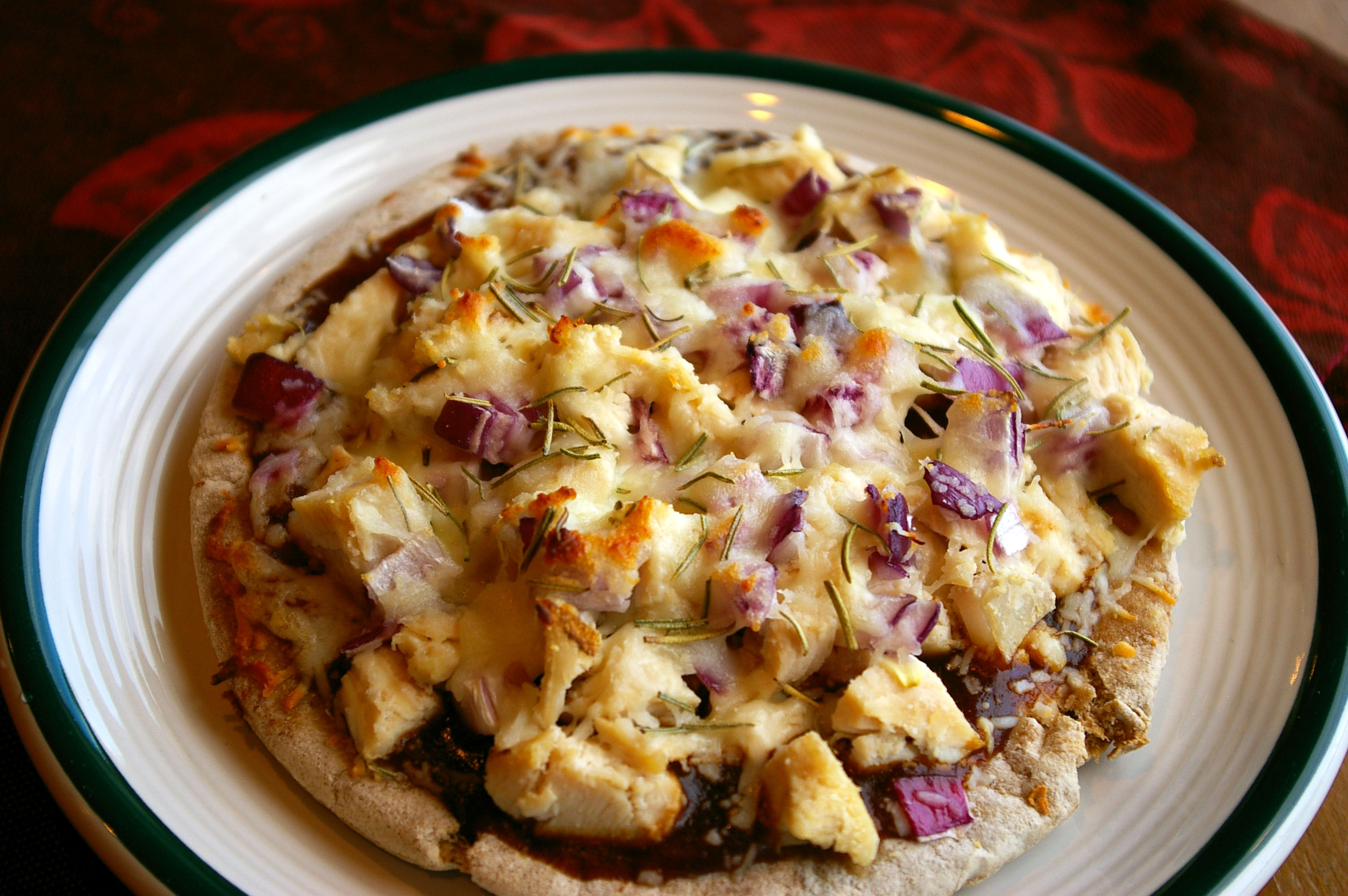 BBQ Chicken Pita Pizza – Mimi's Fit Foods